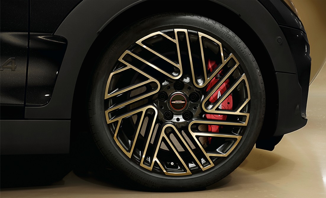 새롭게 돌아온 MINI CLUBMAN UNTOLD EDITION